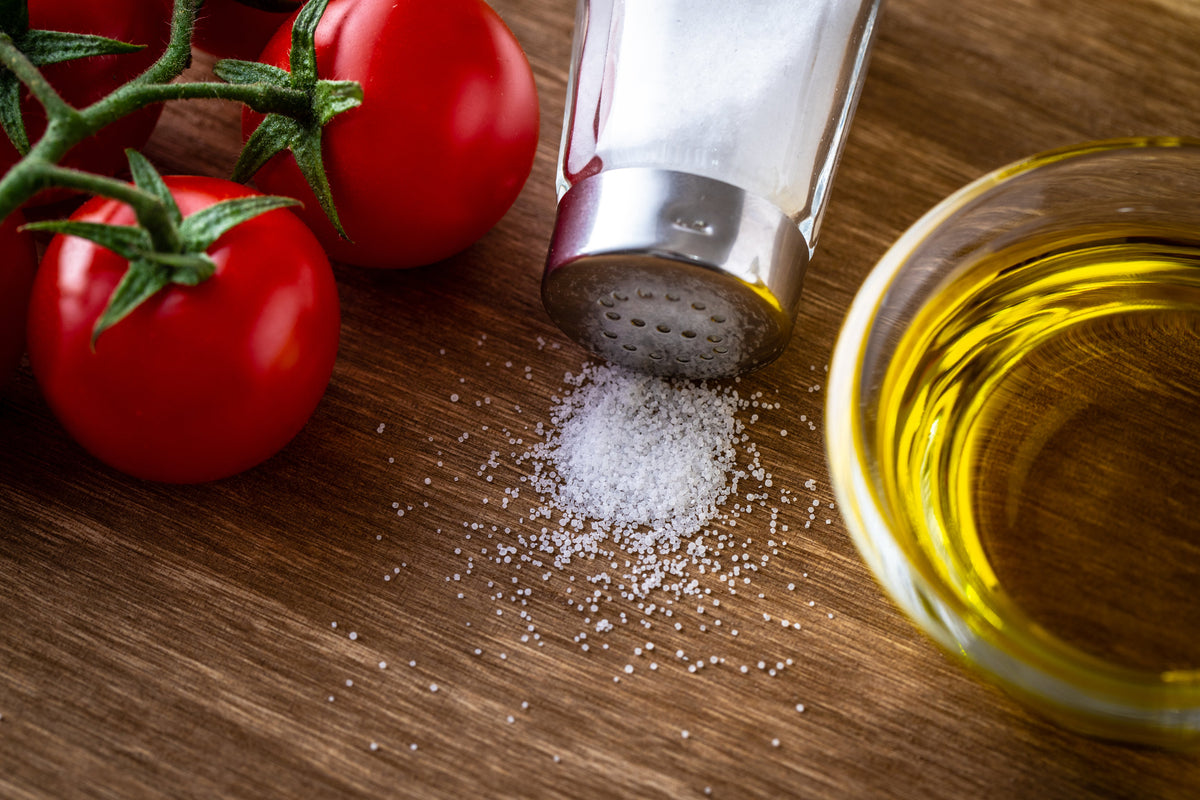 Sal Sol Sabe: ¿Qué va primero al cocinar, la sal o el aceite? – SAL ROCHE